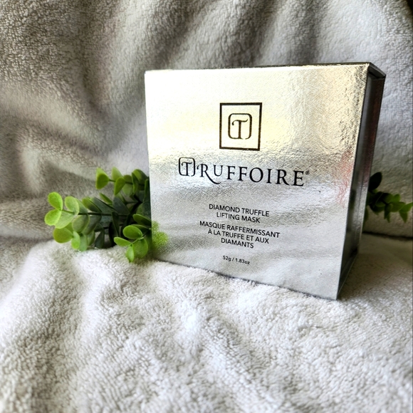 truffoire | Skincare | Truffoire Diamond Truffle Lifting Mask | Poshmark
